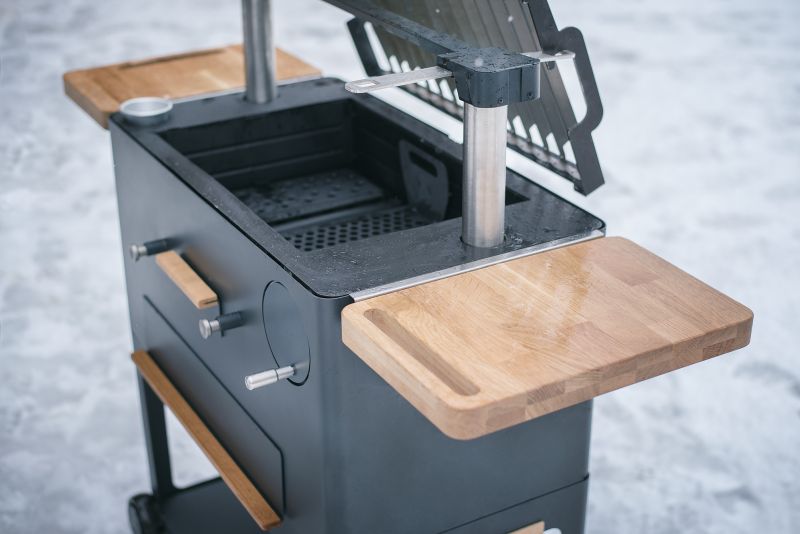 vaustil Primero Smart Charcoal Grill with Built-in Starter and Height ...