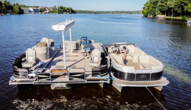 2x Marine Pontoon Expands to Twice Its Size With the Push of a Button
