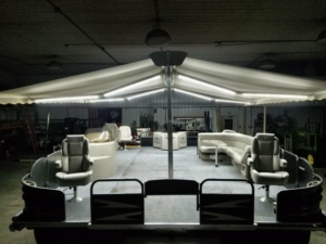 2x Marine Pontoon Expands to Twice Its Size With the Push of a Button