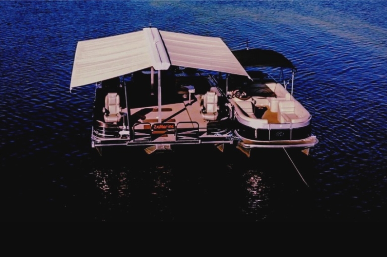 2x Marine Pontoon Expands to Twice Its Size With the Push of a Button