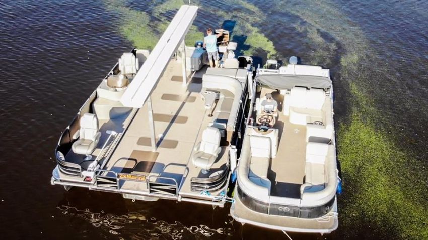 2x Marine Pontoon Expands to Twice Its Size With the Push of a Button