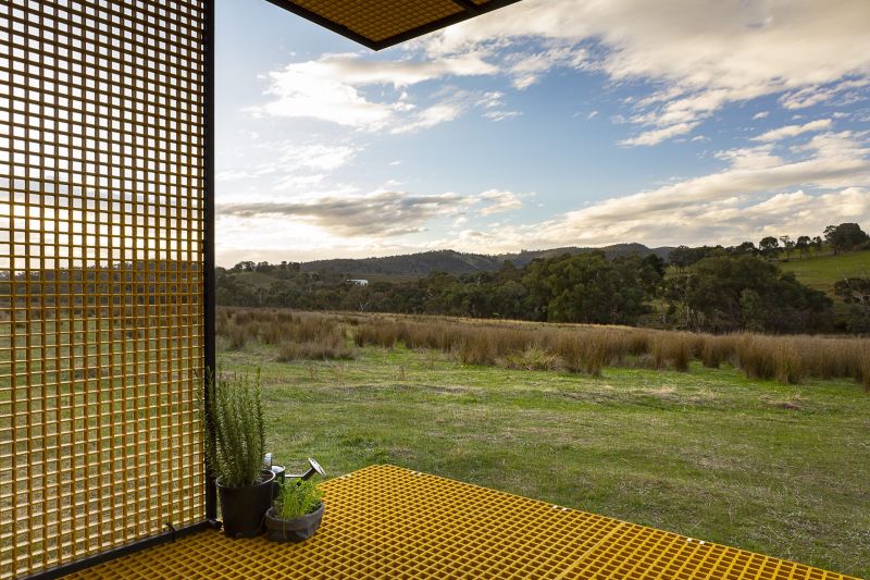 Peter Maddison Designs Energy-Efficient Tiny Home for RACV