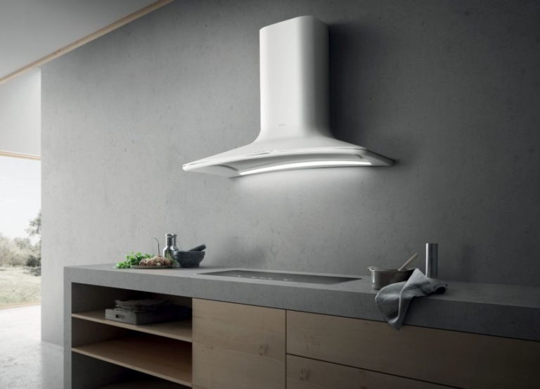 10 Features to Look for When Buying a Smart Range Hood