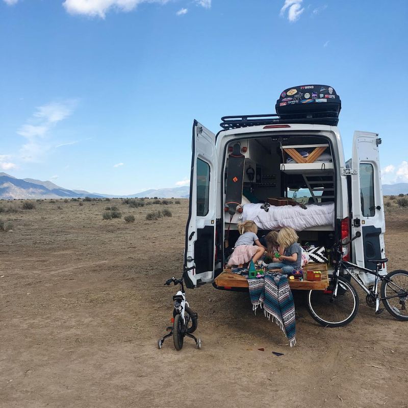 A Family of Six Travels Full-Time in Their Converted Bus Home