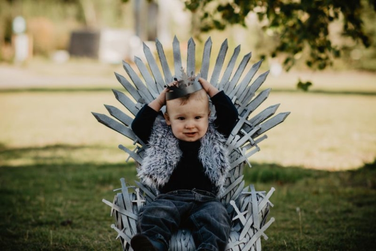Your Baby will Love and Rule this DIY Iron Throne