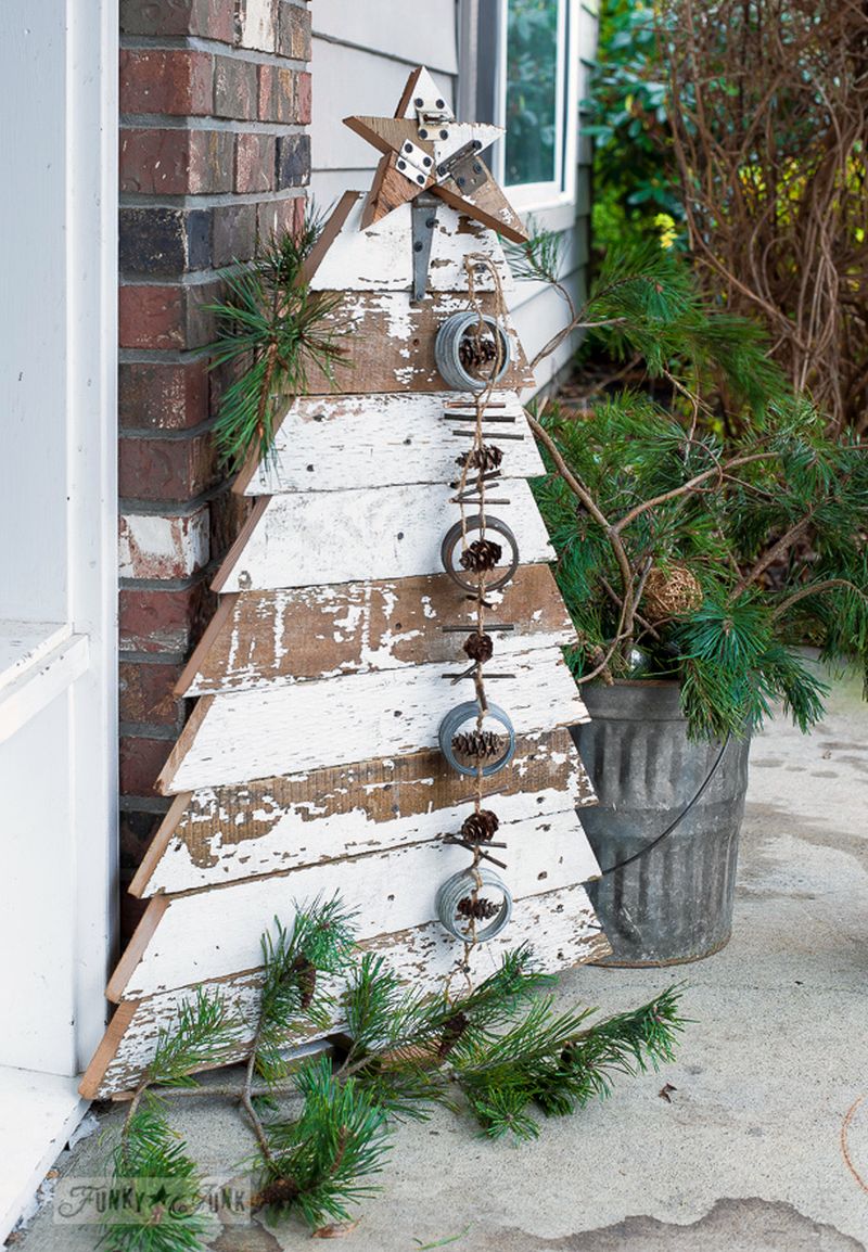 35 Best Recycled Christmas Tree Ideas