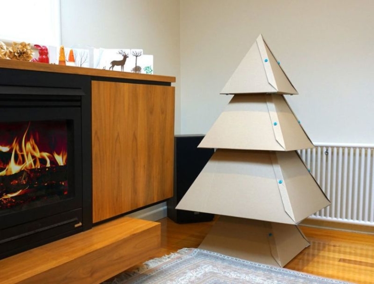 35 Best Recycled Christmas Tree Ideas