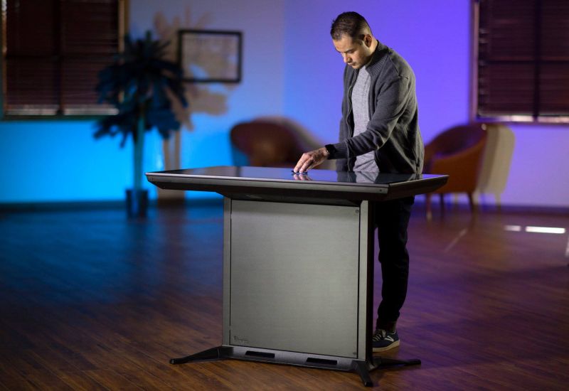 Ideum Platform Ii Multitouch Table Packs A Windows 10 Pc Within