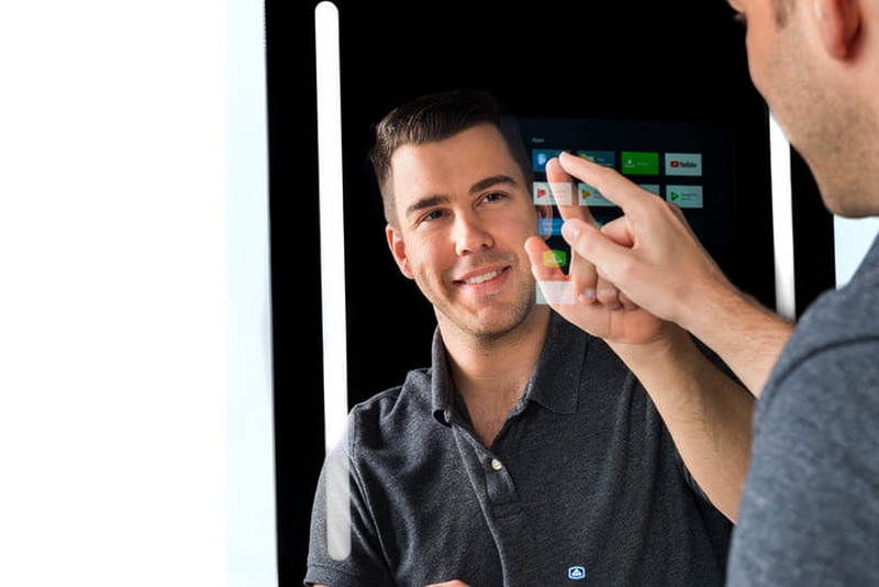 Google Assistant-Powered Capstone Smart Mirror Impresses at CES 2019