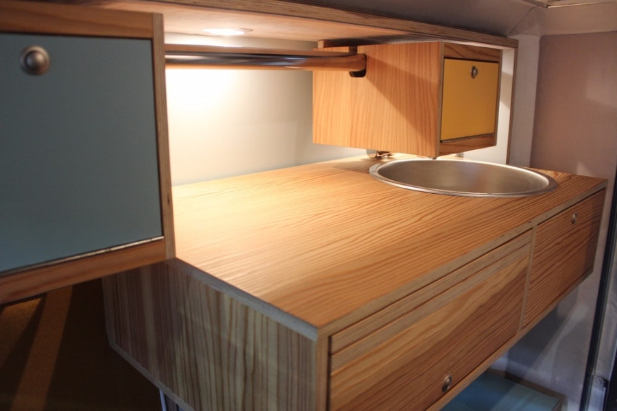 PlugVan Module Turns any Camper Van into Smart Home on Wheels