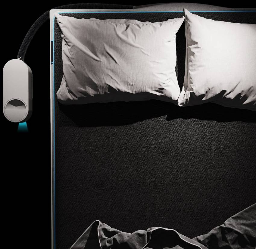The Pod Smart Bed by Eight Sleep Maintains Temperature for Good Sleep