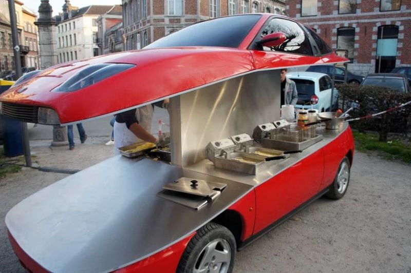 Benedetto Bufalino Turns Red Fiat Coupe into Street Food Car