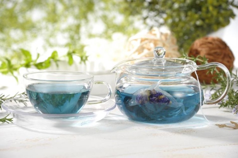 Ocean Teabag Brings Marine Life and Delicious Flavors to Your Teapot