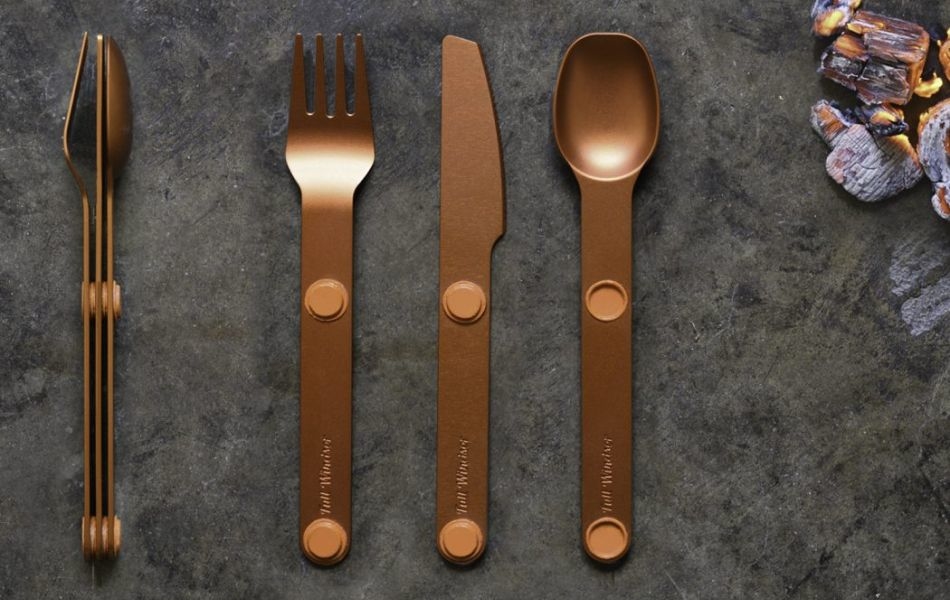Magware Magnetic Flatware is Lightweight Non-Disposable Cutlery Set