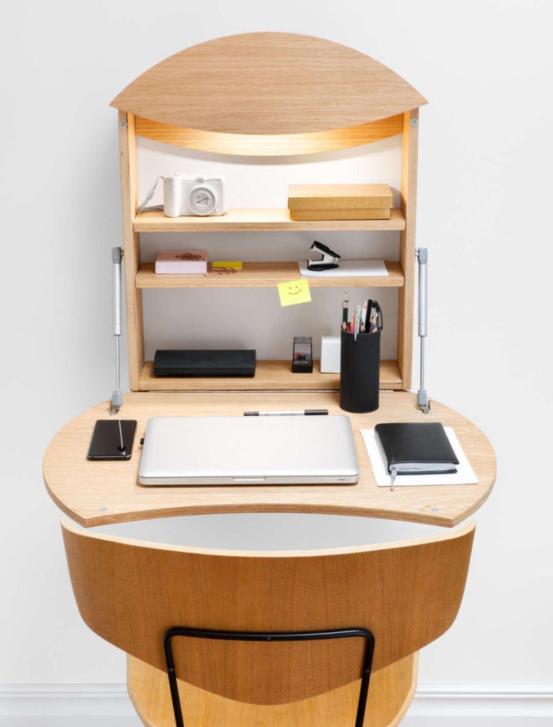 Michael Hilgers Designs Space-Saving, Wall-Mounted Work Desk for Radis