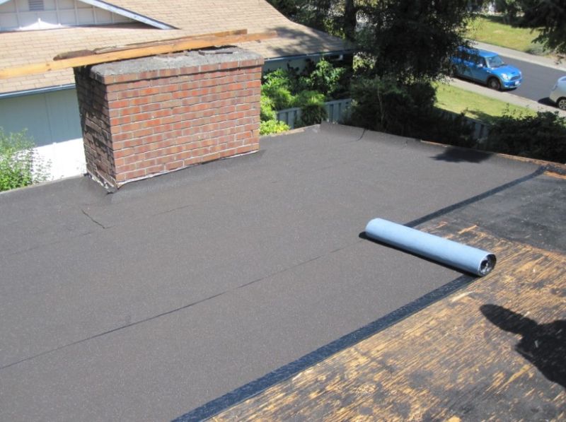 8 Different Roofing Materials to Consider When Replacing Your Roof