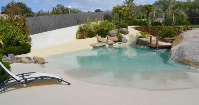 Piscinas de Arena can Build Beach-Like Sand Pool in Your Backyard