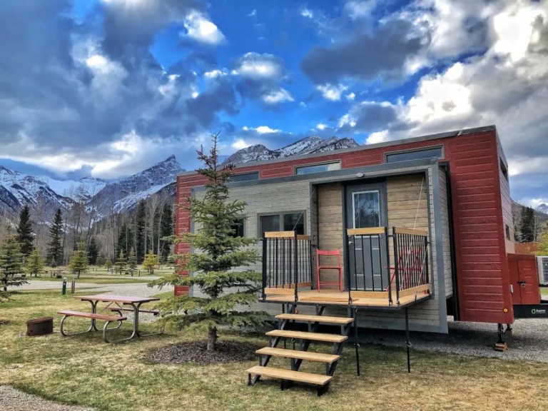 Rent Zero Squared Tiny House for Unique Glamping Experience