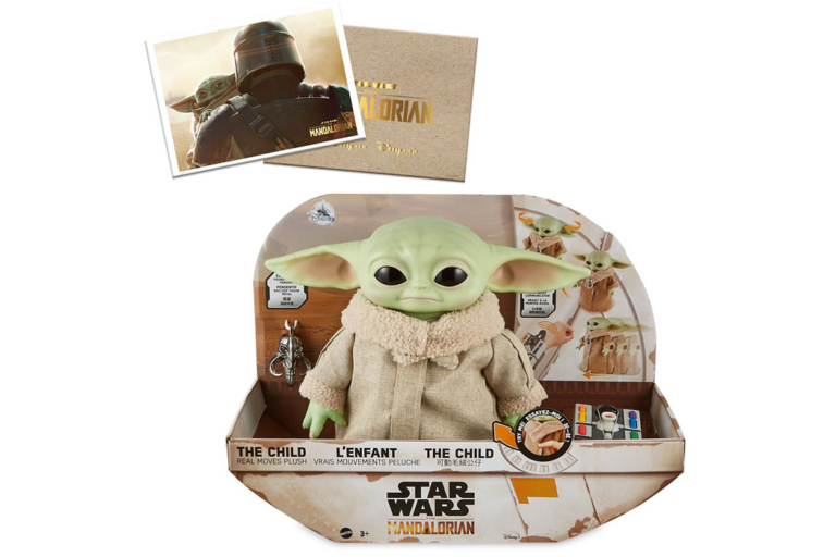 RC Baby Yoda Robot Wiggles its Ears, Walks like a Curious Toddler