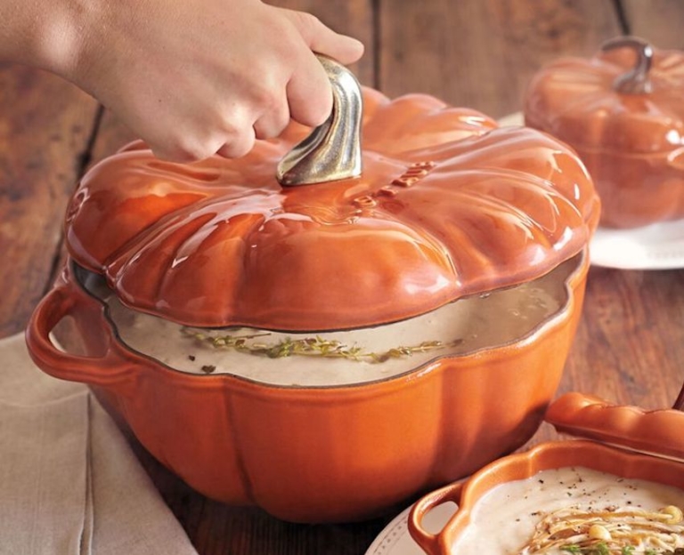 Amazon is Selling Staub Pumpkin Pot To Prepare Halloween Feast