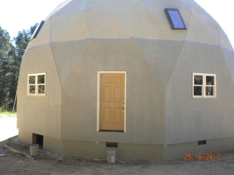 EconOdome DIY Kits Let You Build a Dome Home Fast & Economically