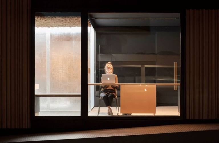 Room 2030 Builds Modular Rooms for Smart and Sustainable Future