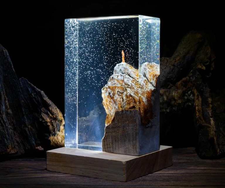 18 Best Resin Lamps to Elevate Your Space in Style