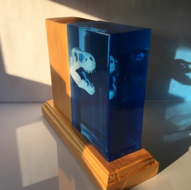 18 Best Resin Lamps to Elevate Your Space in Style