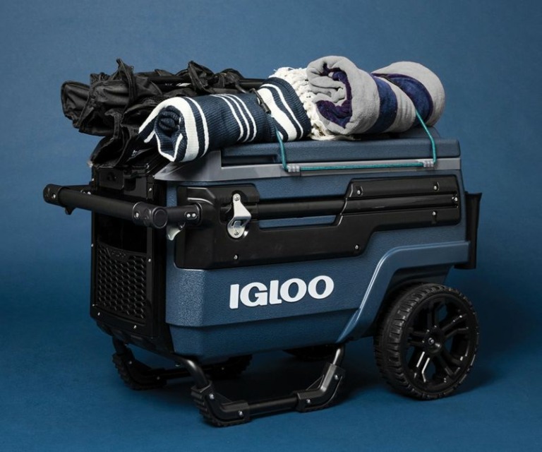 Igloo Coolers' Feature-Rich Trailmate Cooler Made of 98% Recycled Resin