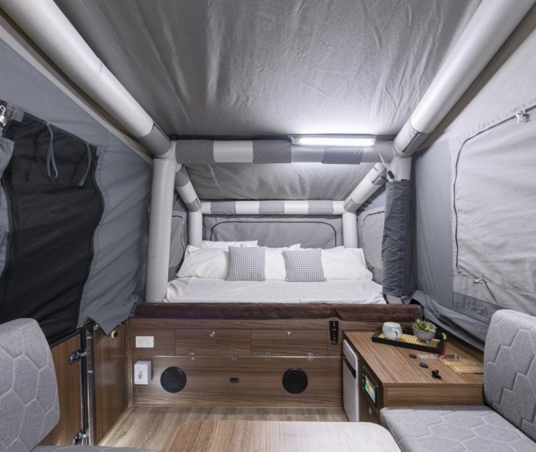 Mars Space X Air Inflatable Camper Pops up & Stabilizes Automatically