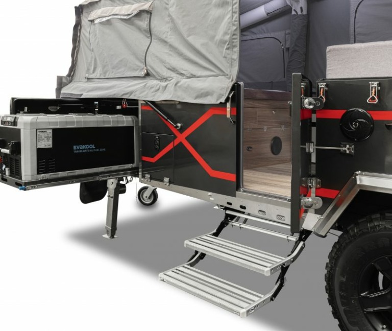 Mars Space X Air Inflatable Camper Pops up & Stabilizes Automatically