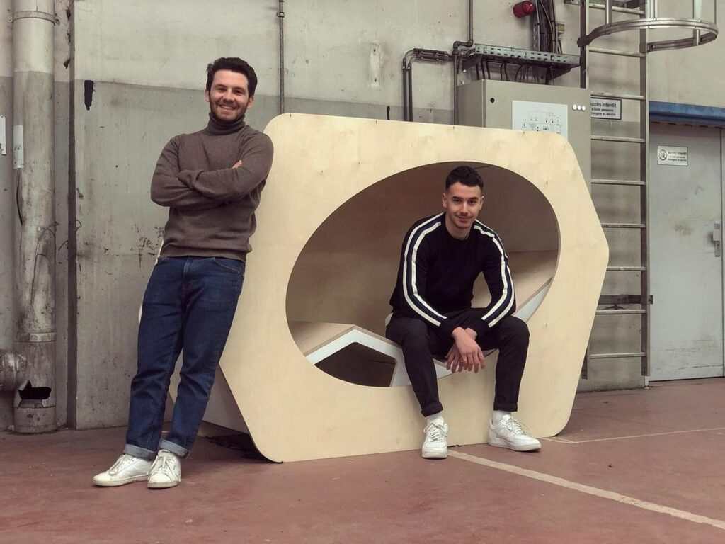 This Wooden Pod is Designed to Take a Quick Nap in Offices