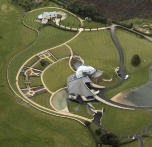 £30 million Swinhay House is expansive mansion with energy harnessing ...