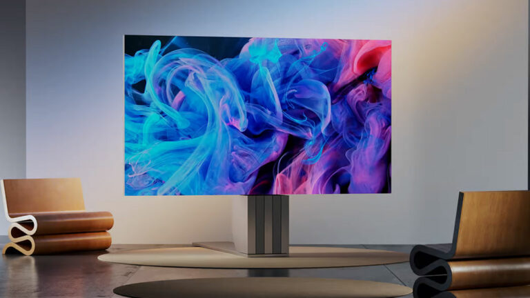 C Seed N1 TV Folds Up Into a Monolith-Like Structure