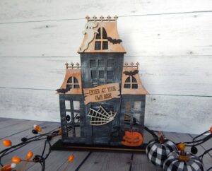 10 Miniature Haunted Houses to Spook Up Your Halloween