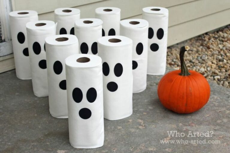 50 Best Halloween Party Games for All Ages