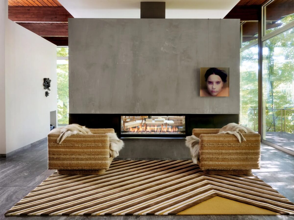 How to Choose the Right Area Rug for Your Living Room