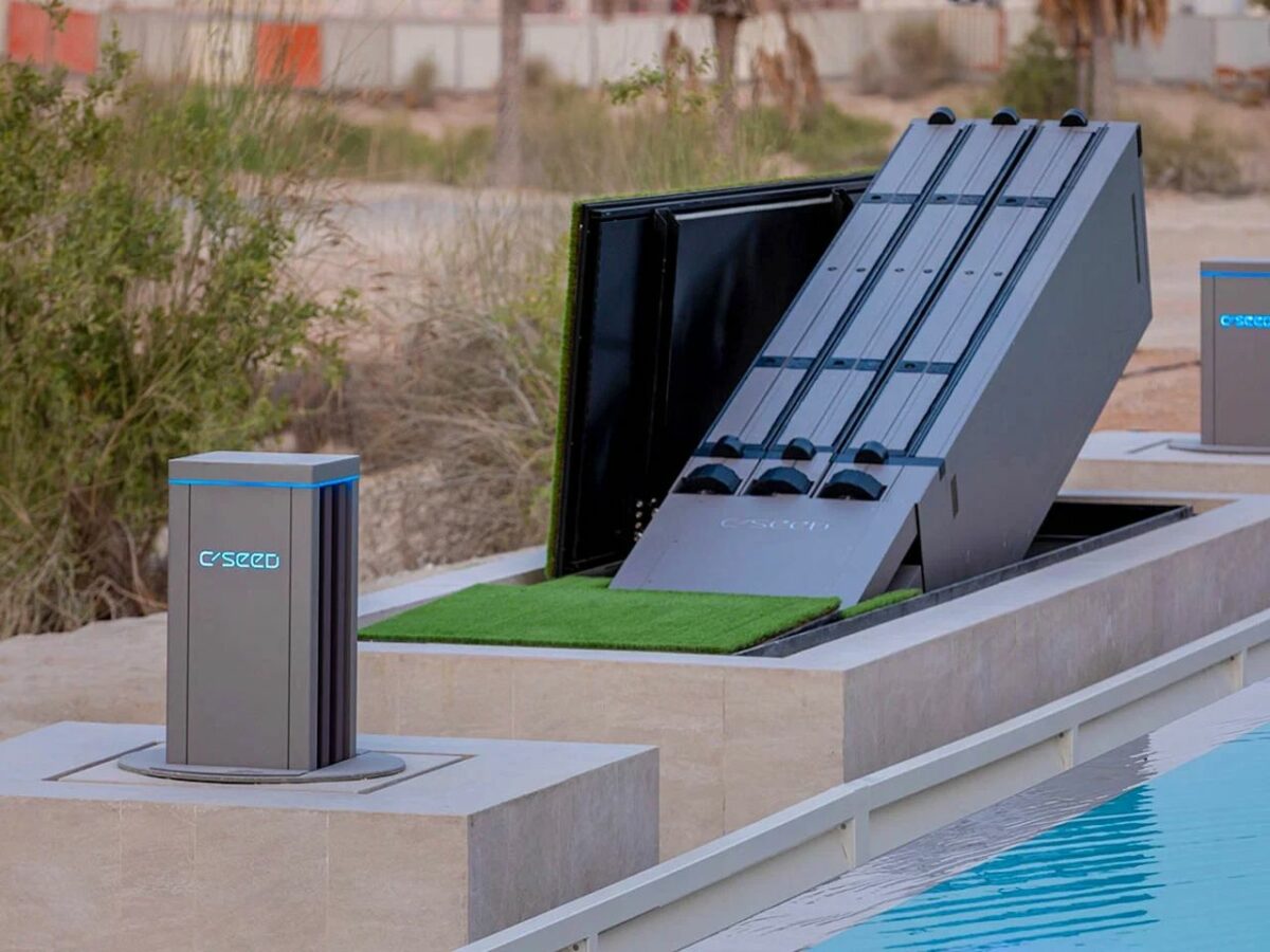 C SEED Unveils World’s First-Ever Foldable Outdoor TV