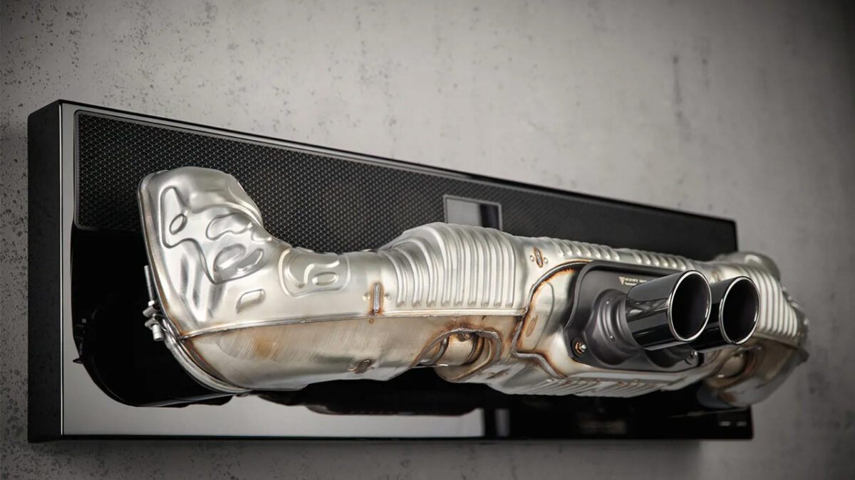 Porsche Design 911 Soundbar is Smoking Hot