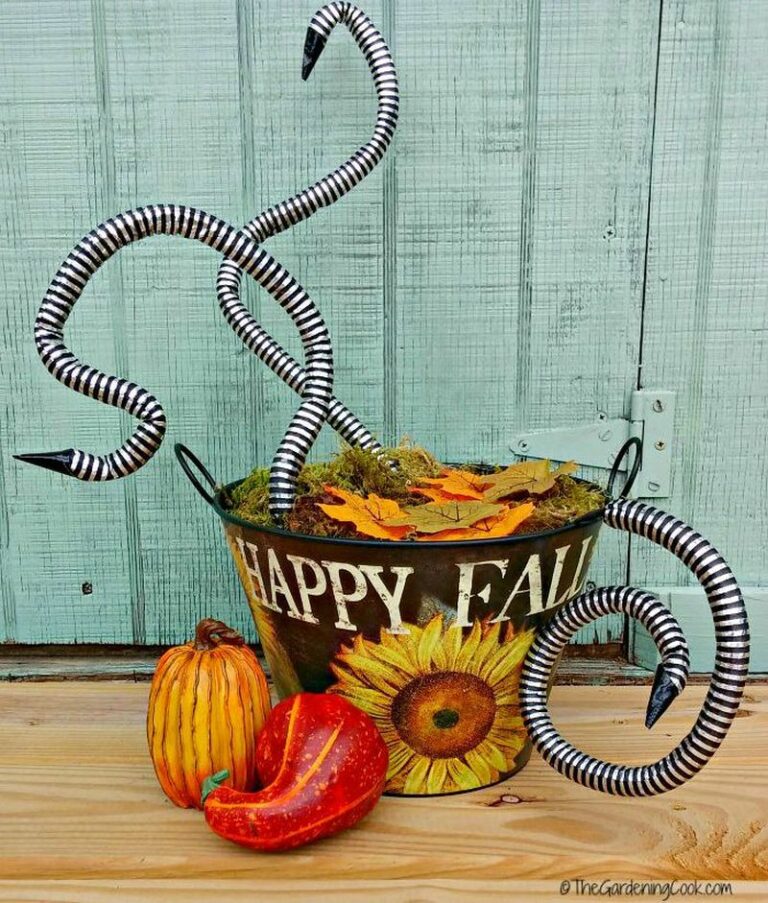 Halloween Snake Decoration Ideas for 2023