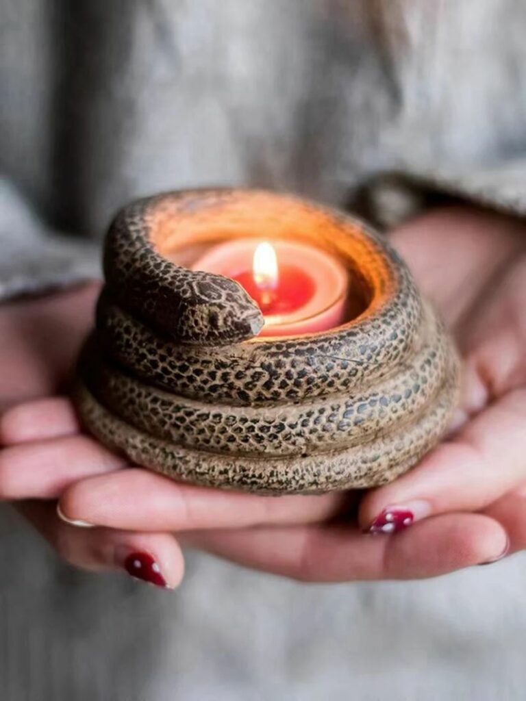 10 Halloween Snake Decoration Ideas for 2022