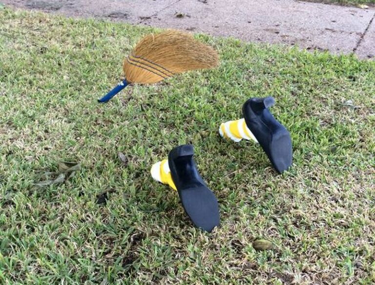 Crashing Witch Decoration Ideas That'll Elicit Laughs on Halloween