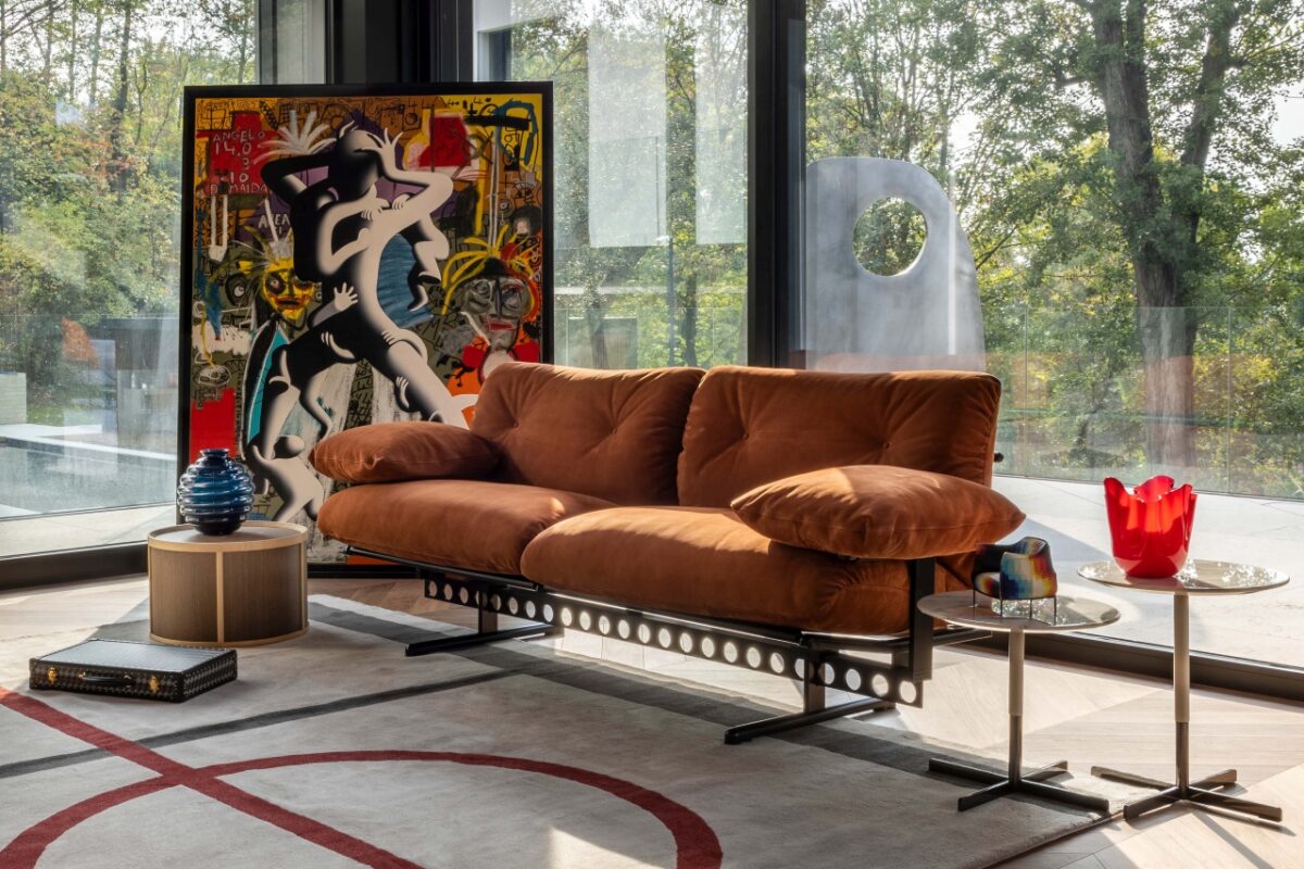 Poltrona Frau Revisits 80s Iconic Ouverture Sofa
