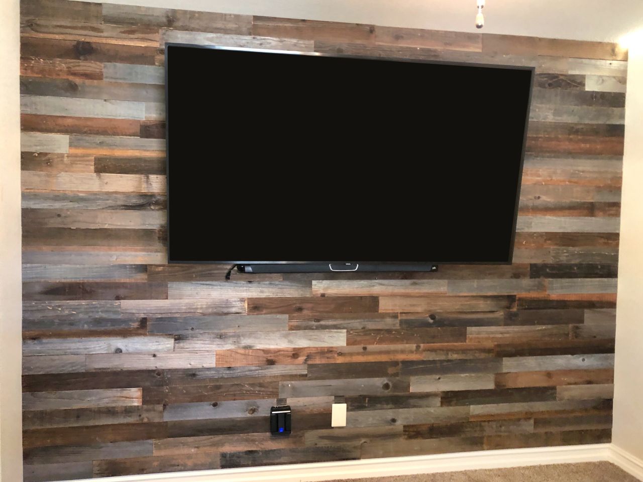 Different Types of TV Wall Mounts: Benefits and Placement Ideas