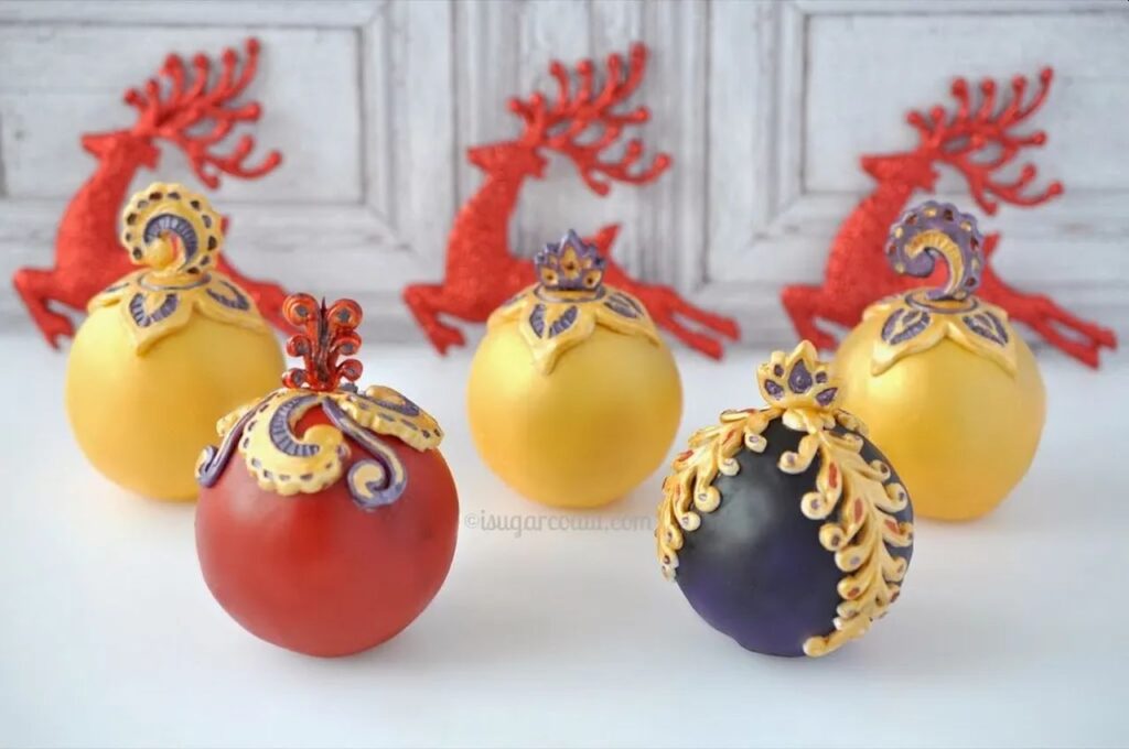 40 Edible Christmas Decorations You can Make at Home