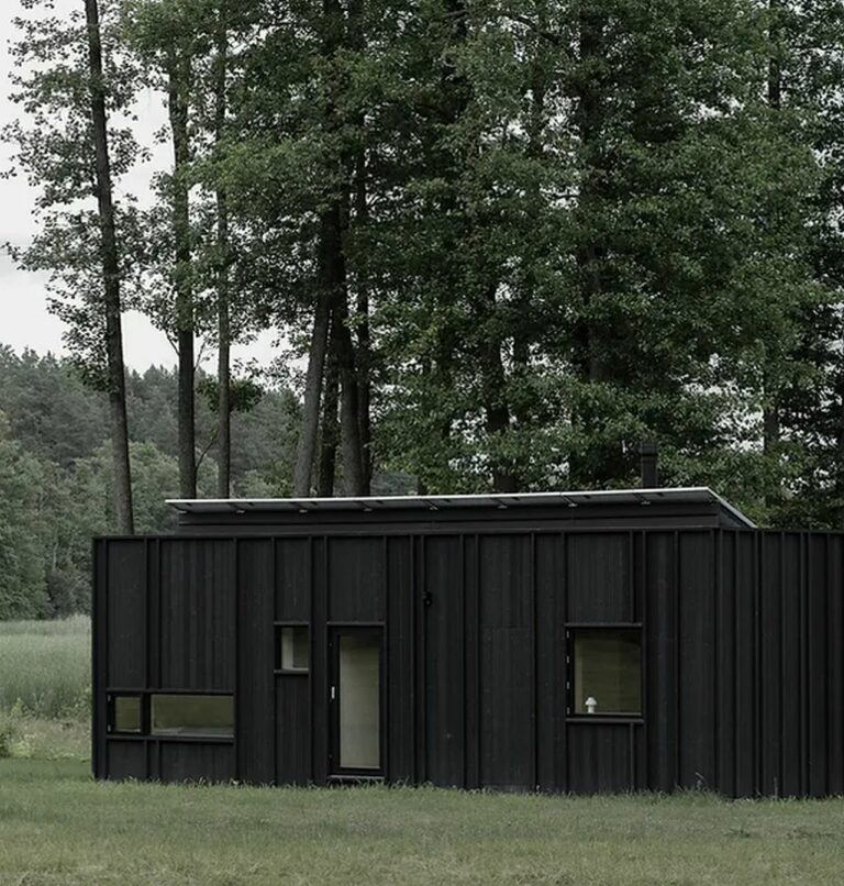 KONGA's Off-Grid Cabin is Built Using Studio Offcuts