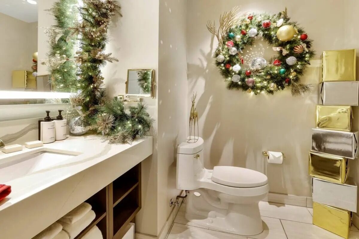 Indulge in Christmas Festivities at This Luxury Hotel Suite