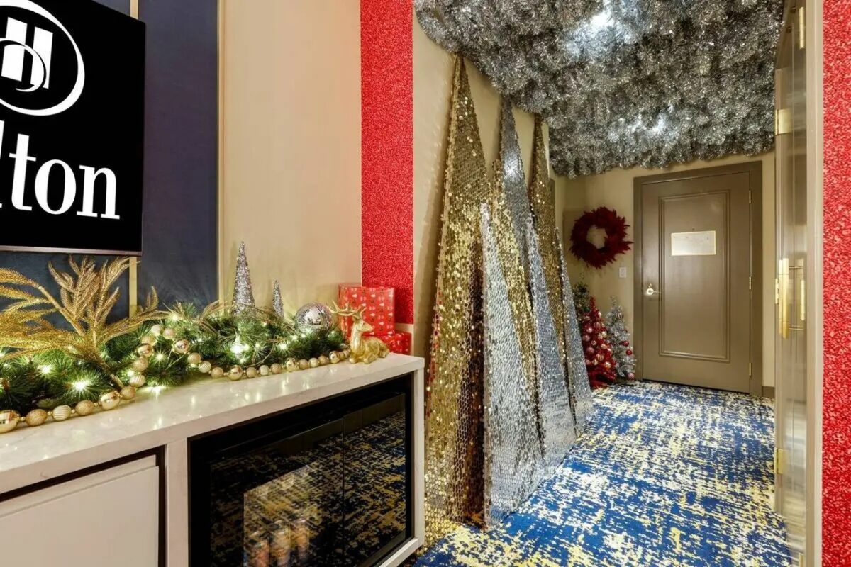 Indulge in Christmas Festivities at This Luxury Hotel Suite