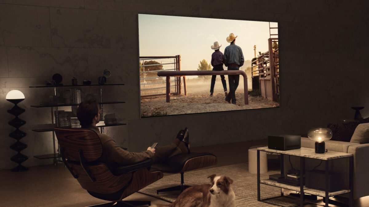 LG's 97-Inch Wireless OLED TV Comes With a Price Tag to Match