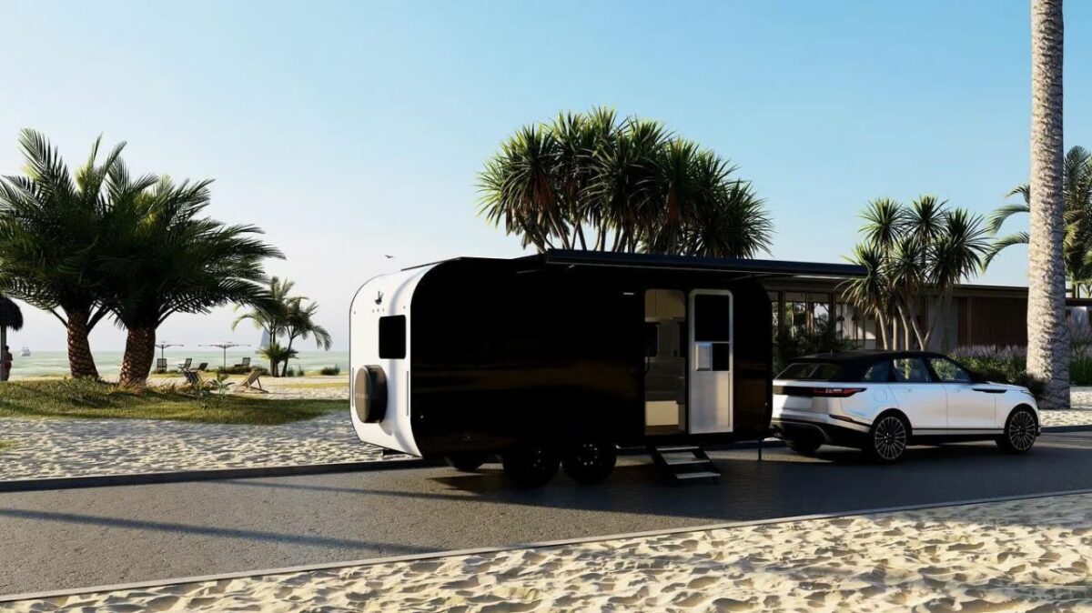 Aero Build Coast: Most Capable Off-Grid 'Smart Home on Wheels'